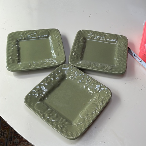 Signature | Kitchen | 3 Plates 6x6 Inches | Poshmark